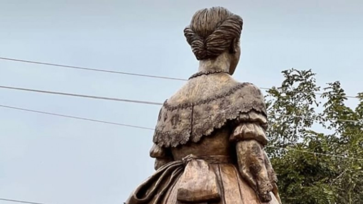 Prefeitura inaugura monumento em homenagem à princesa Leopoldina