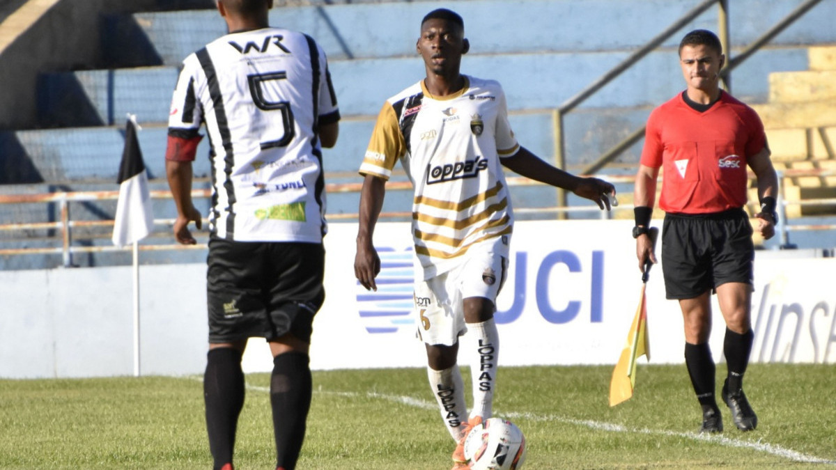 Villa Real faz a primeira partida das quartas de final do Campeonato ...
