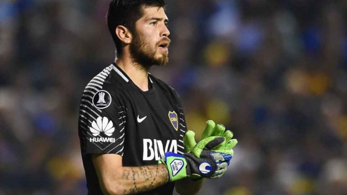 Flamengo e goleiro Agustín Rossi assinam pré-contrato