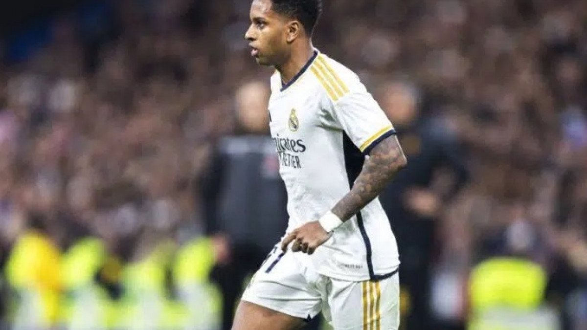 Ronaldo insiste 1 ano e consegue Rodrygo para empresa que tem Curry e Biles