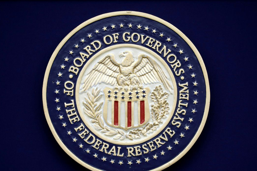 Trump usa acusação criminal como chantagem para reduzir juros, diz FED