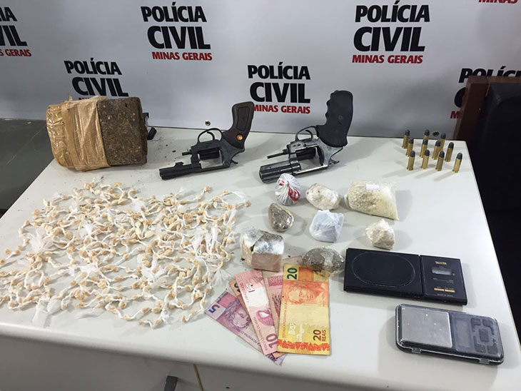 Pol?cia Civil prende suspeitos de roubar R$ 30 mil de posto de gasolina em JF