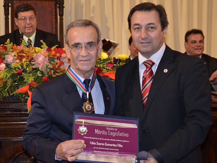 Entrega da Medalha do M?rito Legislativo em JF